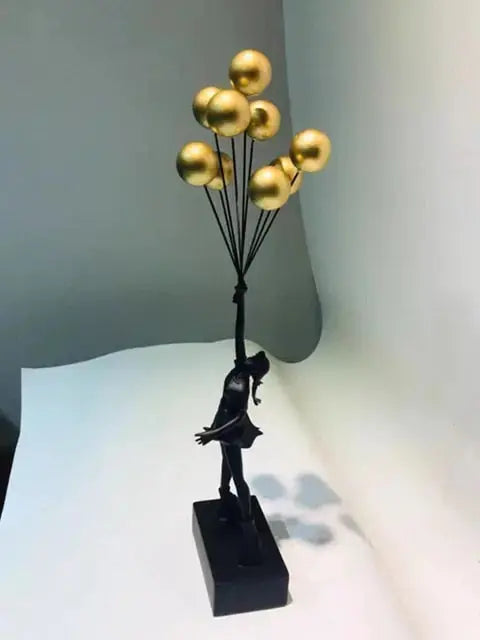 Banksy Balloon Girl Statue – Decorfaure